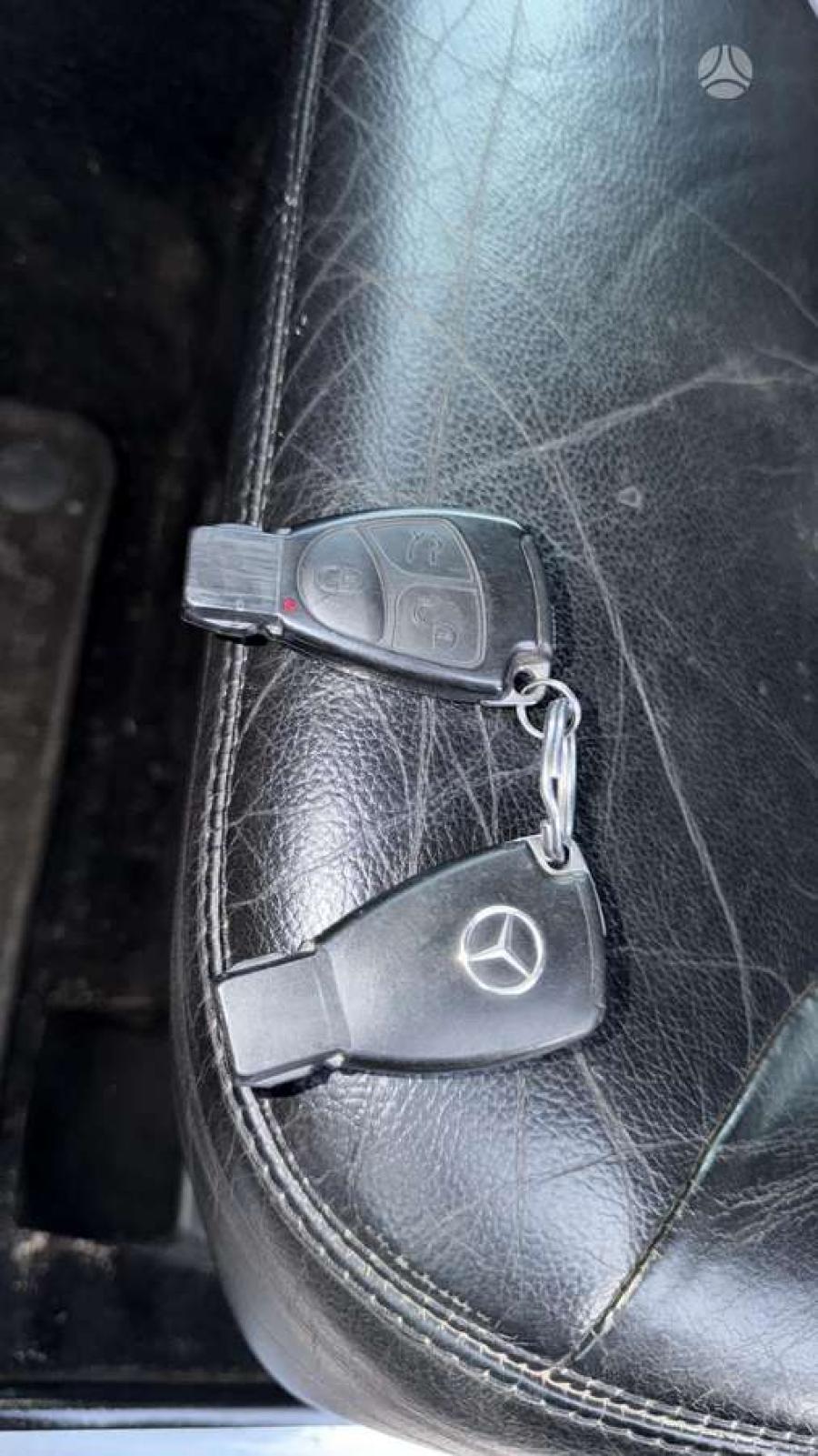 Pelēks Mercedes-Benz ML 320 2006 Šauļi, ar dzinēja tilpumu 3.00 L un nobraukumu 404 tūkst. km par 3350 €, foto 14 vietnē AUTOMOTO.COM.LV