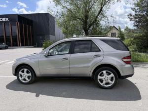 Grey Mercedes-Benz ML 320 2006 in Kaunas, with an engine capacity of 2.99 L and mileage of 335 thousand km for 3900 €, photo 16 on AUTOMOTO.COM.LV