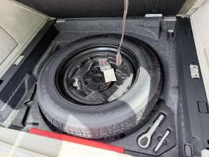 Grey Mercedes-Benz ML 320 2006 in Kaunas, with an engine capacity of 2.99 L and mileage of 335 thousand km for 3900 €, photo 18 on AUTOMOTO.COM.LV