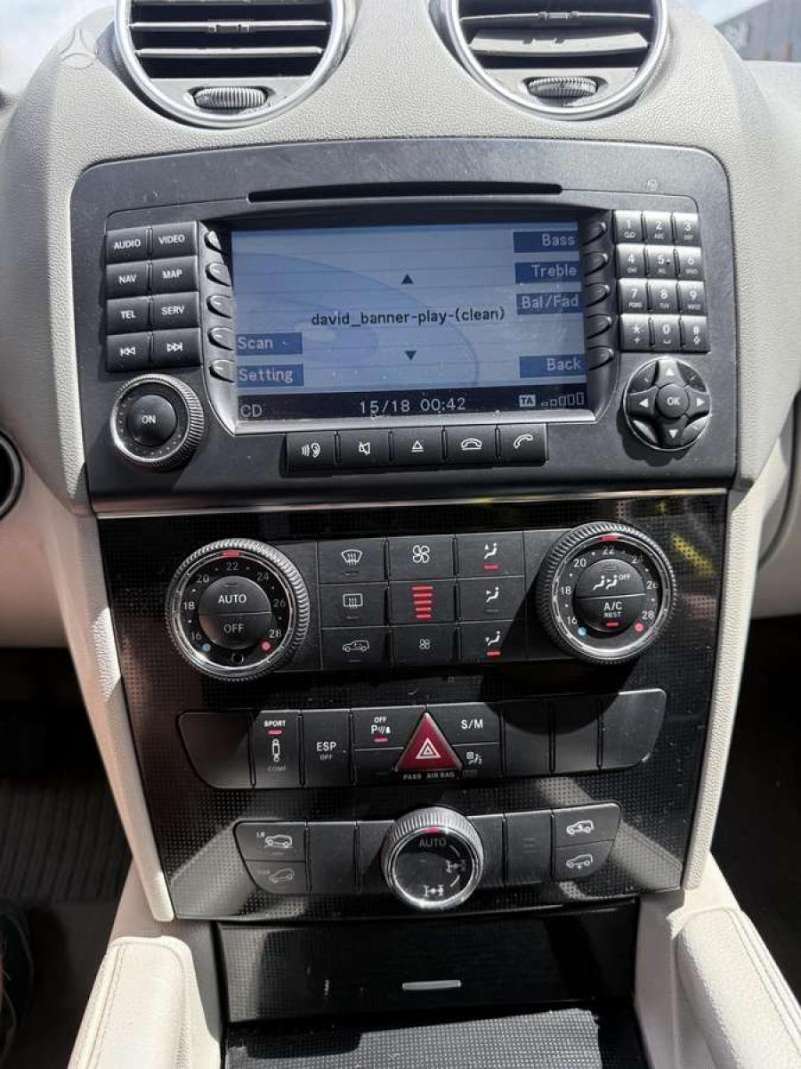 Grey Mercedes-Benz ML 320 2006 in Kaunas, with an engine capacity of 2.99 L and mileage of 335 thousand km for 3900 €, photo 22 on AUTOMOTO.COM.LV