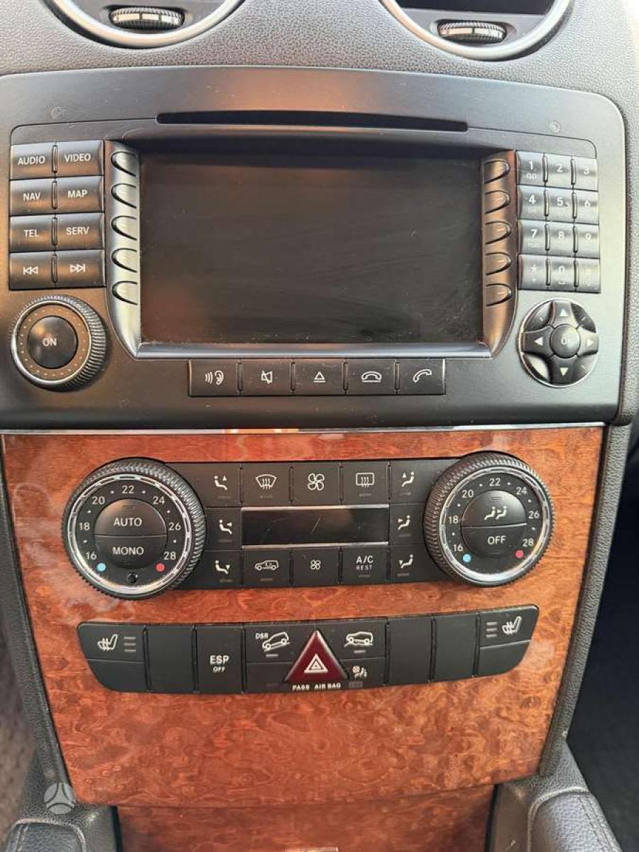 Grey Mercedes-Benz ML 320 2006 in Siauliai, with an engine capacity of 2.99 L and mileage of 459 thousand km for 3350 €, photo 27 on AUTOMOTO.COM.LV