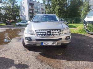 Grey Mercedes-Benz ML 320 2006 in Riga, with an engine capacity of 3.00 L and mileage of 303 thousand km for 2700 €, photo 4 on AUTOMOTO.COM.LV