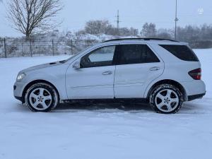 Grey Mercedes-Benz ML 320 2007 in Marijampole, with an engine capacity of 2.99 L and mileage of 359 thousand km for 3100 €, photo 2 on AUTOMOTO.COM.LV