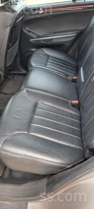 Pelēks Mercedes-Benz ML 320 2007 Rīga, ar dzinēja tilpumu 3.00 L un nobraukumu 297 tūkst. km par 5950 €, foto 12 vietnē AUTOMOTO.COM.LV