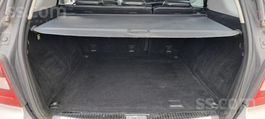 Pelēks Mercedes-Benz ML 320 2007 Rīga, ar dzinēja tilpumu 3.00 L un nobraukumu 297 tūkst. km par 5950 €, foto 13 vietnē AUTOMOTO.COM.LV