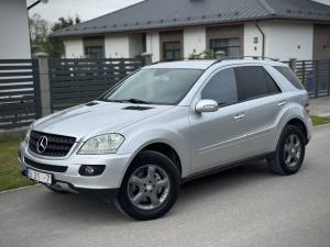 Pelēks Mercedes-Benz ML 320 2007 Jelgava, ar dzinēja tilpumu 3.00 L un nobraukumu 290 tūkst. km par 4650 €, foto  vietnē AUTOMOTO.COM.LV