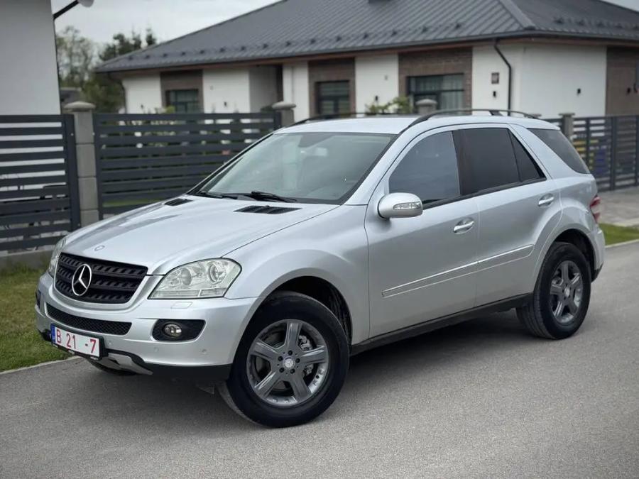 Серый Мерседес МЛ 320 2007 в Елгава, объемом двигателя 3.00 л и пробегом 290 тыс. км за 4650 €, фото 1 на AUTOMOTO.COM.LV