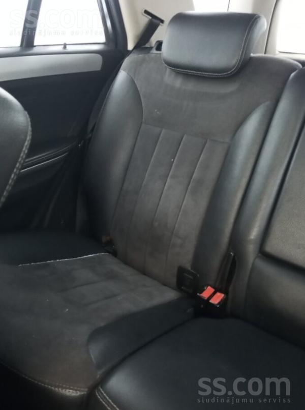 Pelēks Mercedes-Benz ML 320 2007 Daugavpils, ar dzinēja tilpumu 3.00 L un nobraukumu 0 tūkst. km par 3950 €, foto 5 vietnē AUTOMOTO.COM.LV