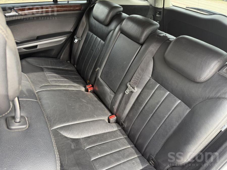 Pelēks Mercedes-Benz ML 320 2007 Bauska, ar dzinēja tilpumu 3.20 L un nobraukumu 351 tūkst. km par 4499 €, foto 8 vietnē AUTOMOTO.COM.LV