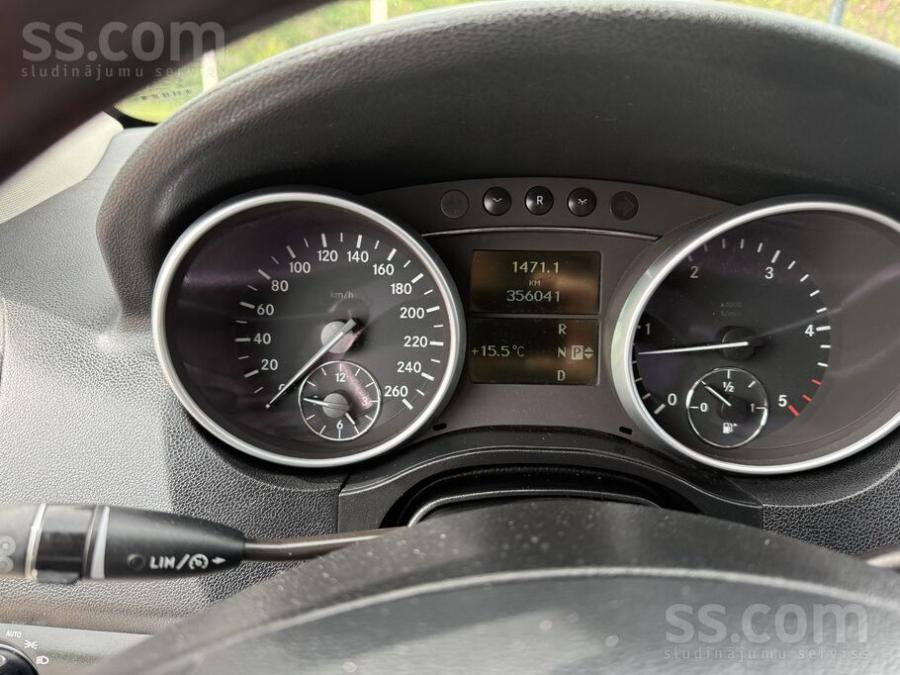 Pelēks Mercedes-Benz ML 320 2007 Bauska, ar dzinēja tilpumu 3.20 L un nobraukumu 351 tūkst. km par 4499 €, foto 10 vietnē AUTOMOTO.COM.LV