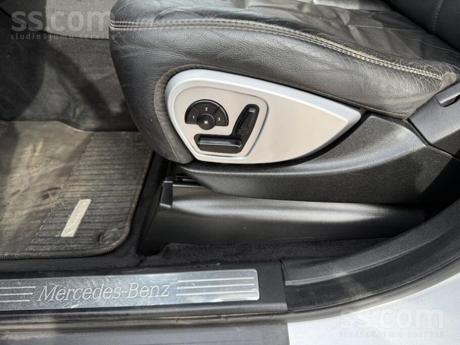 Pelēks Mercedes-Benz ML 320 2007 Bauska, ar dzinēja tilpumu 3.20 L un nobraukumu 351 tūkst. km par 4499 €, foto 11 vietnē AUTOMOTO.COM.LV