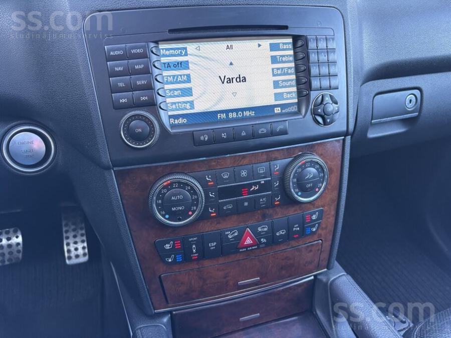 Pelēks Mercedes-Benz ML 320 2007 Bauska, ar dzinēja tilpumu 3.20 L un nobraukumu 351 tūkst. km par 4499 €, foto 15 vietnē AUTOMOTO.COM.LV