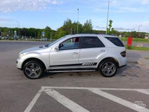 Grey Mercedes-Benz ML 320 2007 in Vilnius, with an engine capacity of 3.00 L and mileage of 335 thousand km for 4150 €, photo 3 on AUTOMOTO.COM.LV