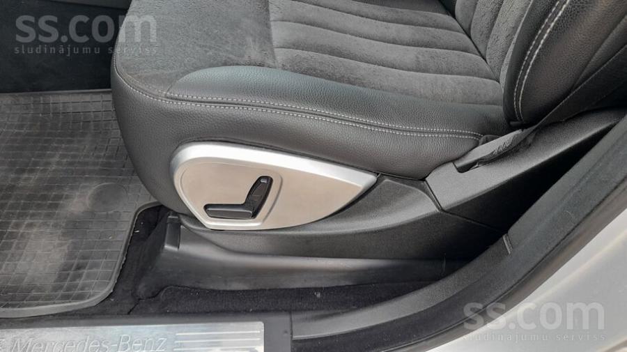 Pelēks Mercedes-Benz ML 320 2007 Rīga, ar dzinēja tilpumu 3.00 L un nobraukumu 304 tūkst. km par 5800 €, foto 15 vietnē AUTOMOTO.COM.LV