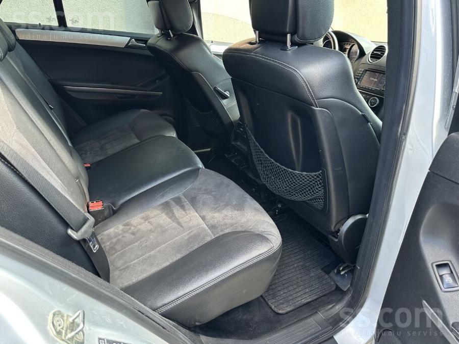 Pelēks Mercedes-Benz ML 320 2007 Daugavpils, ar dzinēja tilpumu 3.00 L un nobraukumu 368 tūkst. km par 3350 €, foto 21 vietnē AUTOMOTO.COM.LV