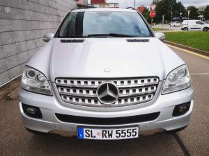 Pelēks Mercedes-Benz ML 320 2007 Klaipėda, ar dzinēja tilpumu 3.00 L un nobraukumu 245 tūkst. km par 5850 €, foto 3 vietnē AUTOMOTO.COM.LV