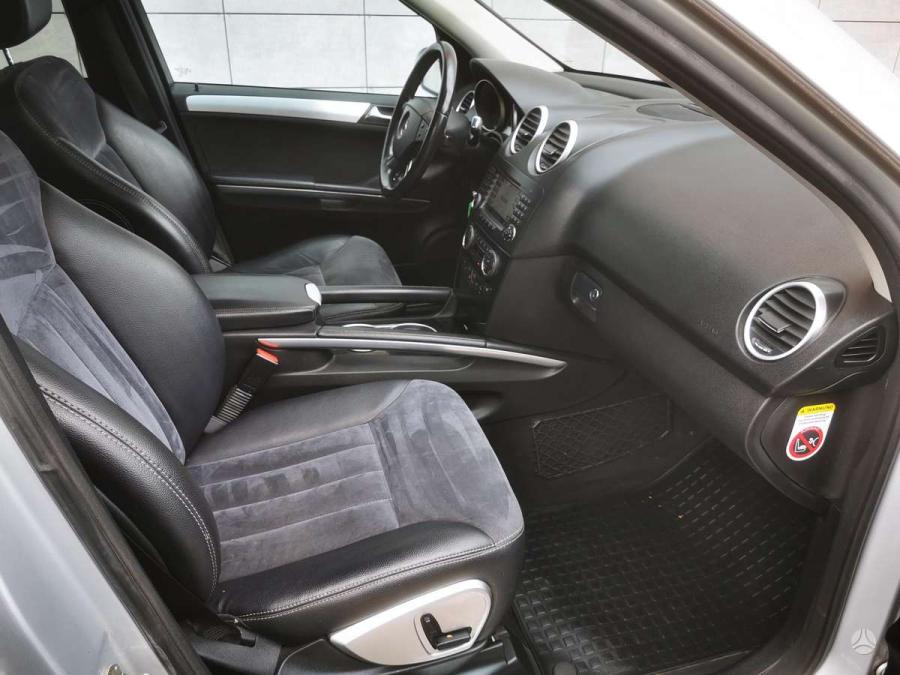 Pelēks Mercedes-Benz ML 320 2007 Klaipėda, ar dzinēja tilpumu 3.00 L un nobraukumu 245 tūkst. km par 5850 €, foto 17 vietnē AUTOMOTO.COM.LV