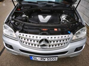 Pelēks Mercedes-Benz ML 320 2007 Klaipėda, ar dzinēja tilpumu 3.00 L un nobraukumu 245 tūkst. km par 5850 €, foto 38 vietnē AUTOMOTO.COM.LV