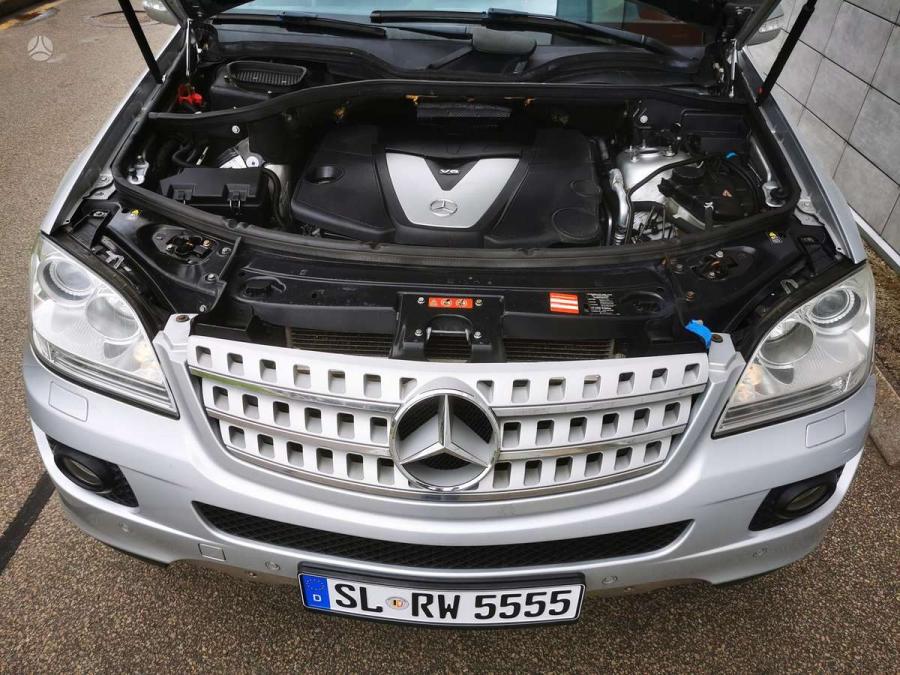 Pelēks Mercedes-Benz ML 320 2007 Klaipėda, ar dzinēja tilpumu 3.00 L un nobraukumu 245 tūkst. km par 5850 €, foto 38 vietnē AUTOMOTO.COM.LV