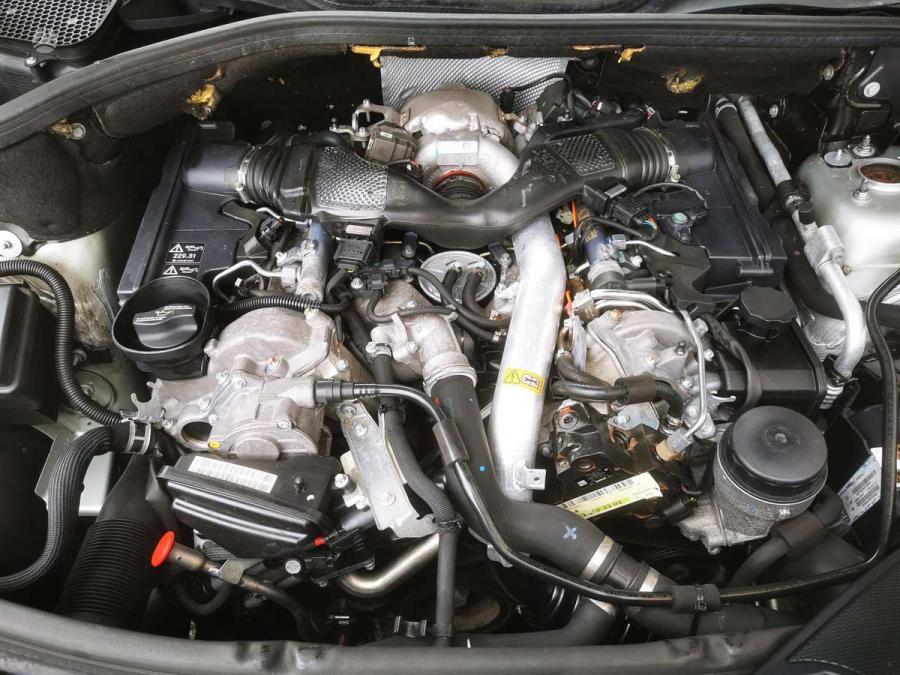 Pelēks Mercedes-Benz ML 320 2007 Klaipėda, ar dzinēja tilpumu 3.00 L un nobraukumu 245 tūkst. km par 5850 €, foto 39 vietnē AUTOMOTO.COM.LV