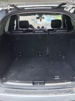 Pelēks Mercedes-Benz ML 320 2007 Rīga, ar dzinēja tilpumu 3.00 L un nobraukumu 360 tūkst. km par 2500 €, foto 12 vietnē AUTOMOTO.COM.LV