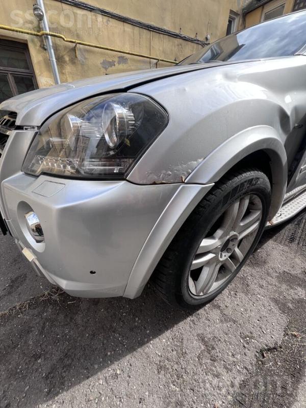 Grey Mercedes-Benz ML 320 2007 in Riga, with an engine capacity of 3.00 L and mileage of 341 thousand km for 2500 €, photo 3 on AUTOMOTO.COM.LV