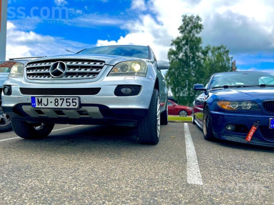 Pelēks Mercedes-Benz ML 320 2008 Rīga, ar dzinēja tilpumu 3.00 L un nobraukumu 304 tūkst. km par 5000 €, foto 21 vietnē AUTOMOTO.COM.LV