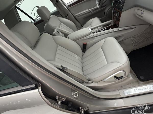 Grey Mercedes-Benz ML 320 2008 in Avizieniai, with an engine capacity of 3.00 L and mileage of 169 thousand km for 8900 €, photo 5 on AUTOMOTO.COM.LV