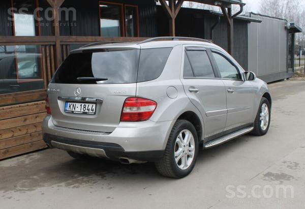Grey Mercedes-Benz ML 320 2008 in Riga, with an engine capacity of 3.00 L and mileage of 0 thousand km for 4490 €, photo 5 on AUTOMOTO.COM.LV