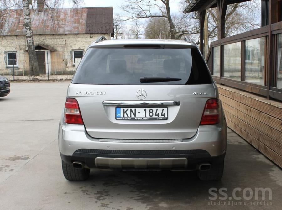 Pelēks Mercedes-Benz ML 320 2008 Rīga, ar dzinēja tilpumu 3.00 L un nobraukumu 0 tūkst. km par 4490 €, foto 10 vietnē AUTOMOTO.COM.LV