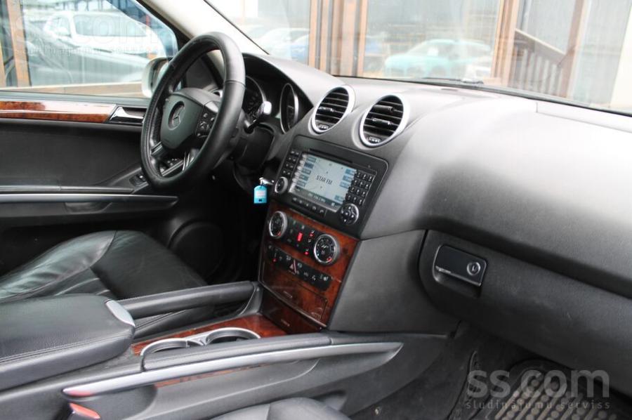 Pelēks Mercedes-Benz ML 320 2008 Rīga, ar dzinēja tilpumu 3.00 L un nobraukumu 0 tūkst. km par 4490 €, foto 14 vietnē AUTOMOTO.COM.LV