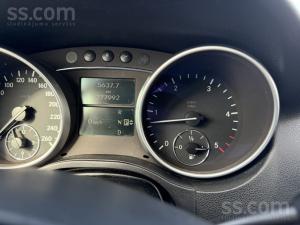 Grey Mercedes-Benz ML 320 2008 in Riga, with an engine capacity of 3.00 L and mileage of 280 thousand km for 6000 €, photo 12 on AUTOMOTO.COM.LV