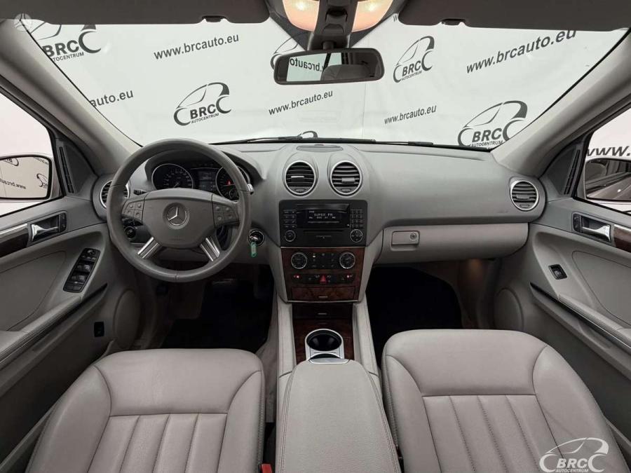 Pelēks Mercedes-Benz ML 320 2008 Viļņa, ar dzinēja tilpumu 2.99 L un nobraukumu 169 tūkst. km par 5900 €, foto 5 vietnē AUTOMOTO.COM.LV