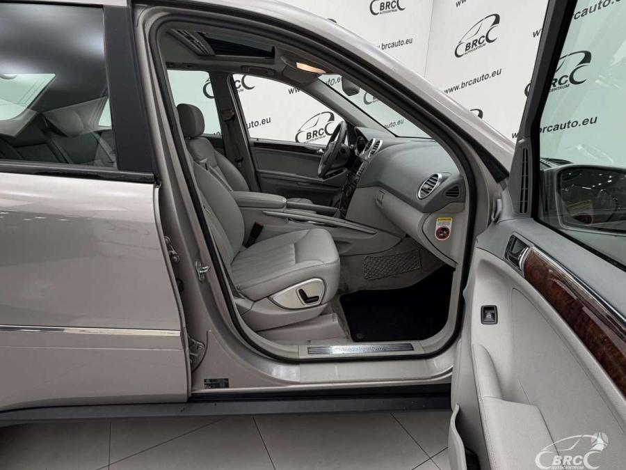 Pelēks Mercedes-Benz ML 320 2008 Viļņa, ar dzinēja tilpumu 2.99 L un nobraukumu 169 tūkst. km par 5900 €, foto 6 vietnē AUTOMOTO.COM.LV