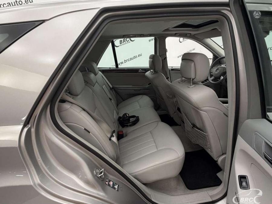 Pelēks Mercedes-Benz ML 320 2008 Viļņa, ar dzinēja tilpumu 2.99 L un nobraukumu 169 tūkst. km par 5900 €, foto 12 vietnē AUTOMOTO.COM.LV