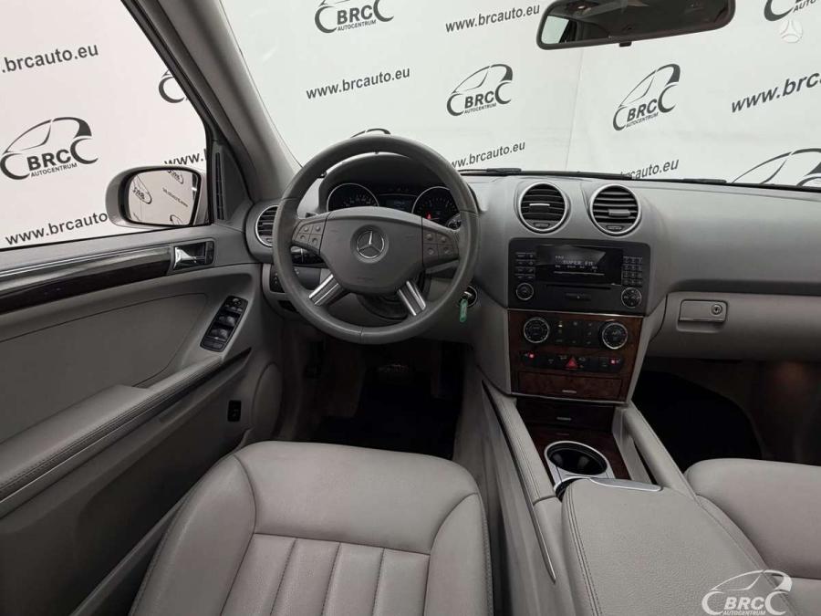 Pelēks Mercedes-Benz ML 320 2008 Viļņa, ar dzinēja tilpumu 2.99 L un nobraukumu 169 tūkst. km par 5900 €, foto 16 vietnē AUTOMOTO.COM.LV