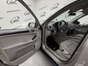 Pelēks Mercedes-Benz ML 320 2008 Viļņa, ar dzinēja tilpumu 2.99 L un nobraukumu 169 tūkst. km par 5900 €, foto 21 vietnē AUTOMOTO.COM.LV