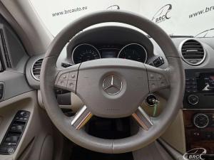 Pelēks Mercedes-Benz ML 320 2008 Viļņa, ar dzinēja tilpumu 2.99 L un nobraukumu 169 tūkst. km par 5900 €, foto 30 vietnē AUTOMOTO.COM.LV