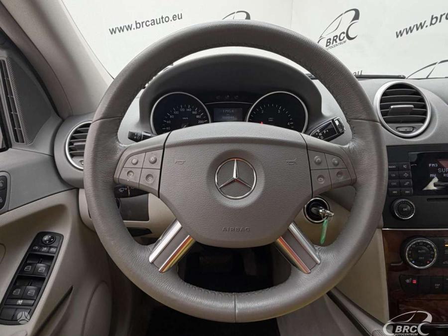 Pelēks Mercedes-Benz ML 320 2008 Viļņa, ar dzinēja tilpumu 2.99 L un nobraukumu 169 tūkst. km par 5900 €, foto 30 vietnē AUTOMOTO.COM.LV