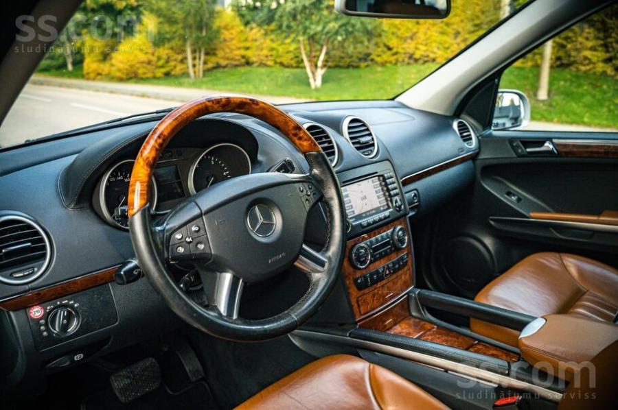 Grey Mercedes-Benz ML 320 2008 in Riga, with an engine capacity of 3.00 L and mileage of 309 thousand km for 5990 €, photo 23 on AUTOMOTO.COM.LV