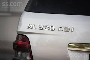 Grey Mercedes-Benz ML 320 2009 in Riga, with an engine capacity of 3.00 L and mileage of 307 thousand km for 6995 €, photo 8 on AUTOMOTO.COM.LV