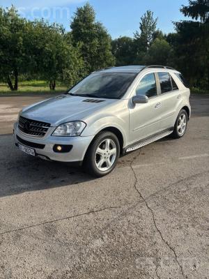 Pelēks Mercedes-Benz ML 320 2005 Preiļi, ar dzinēja tilpumu 3.00 L un nobraukumu 0 tūkst. km par 4499 €, foto  vietnē AUTOMOTO.COM.LV