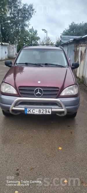 Red Mercedes-Benz ML 320 1999 in Riga, with an engine capacity of 3.20 L and mileage of 342 thousand km for 1400 €, photo  on AUTOMOTO.COM.LV