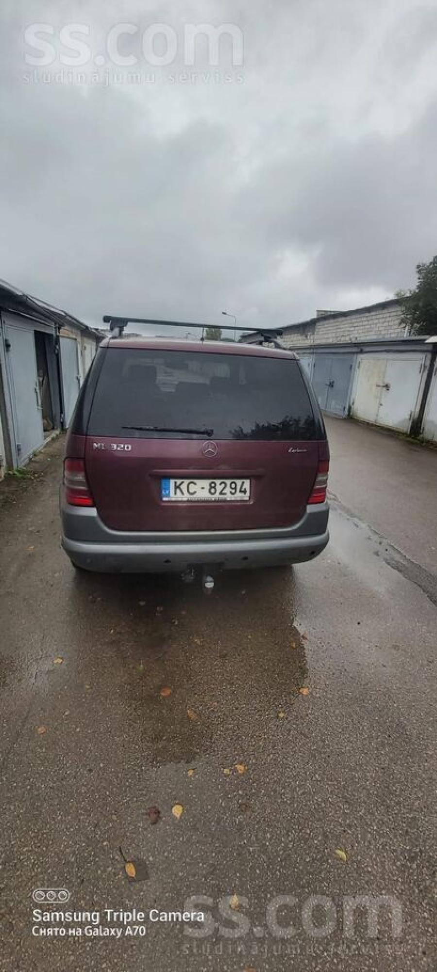 Red Mercedes-Benz ML 320 1999 in Riga, with an engine capacity of 3.20 L and mileage of 342 thousand km for 1400 €, photo 3 on AUTOMOTO.COM.LV