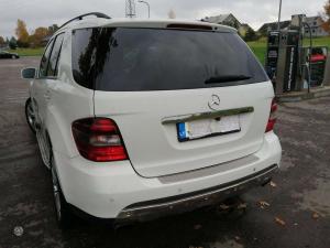 Balts Mercedes-Benz ML 320 2006 Kauņa, ar dzinēja tilpumu 2.99 L un nobraukumu 327 tūkst. km par 5900 €, foto 8 vietnē AUTOMOTO.COM.LV