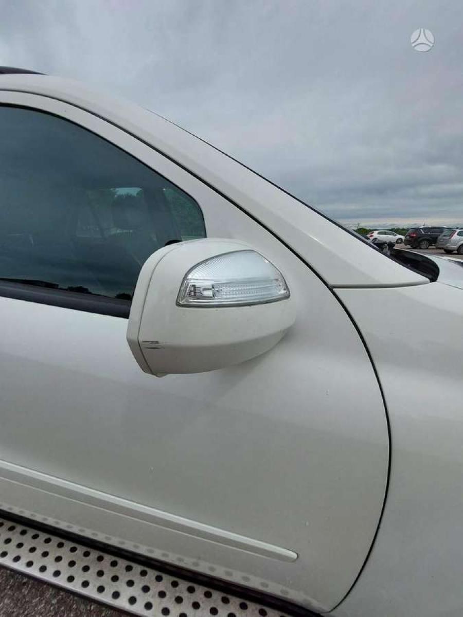 Balts Mercedes-Benz ML 320 2008 Jurbarkas, ar dzinēja tilpumu 2.99 L un nobraukumu 478 tūkst. km par 6500 €, foto 6 vietnē AUTOMOTO.COM.LV