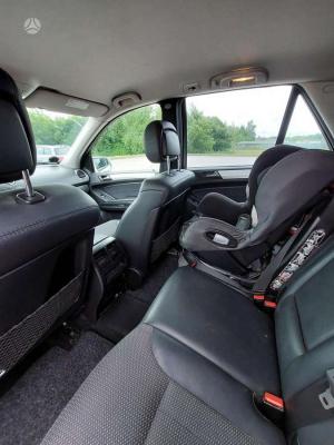 Balts Mercedes-Benz ML 320 2008 Jurbarkas, ar dzinēja tilpumu 2.99 L un nobraukumu 478 tūkst. km par 6500 €, foto 9 vietnē AUTOMOTO.COM.LV