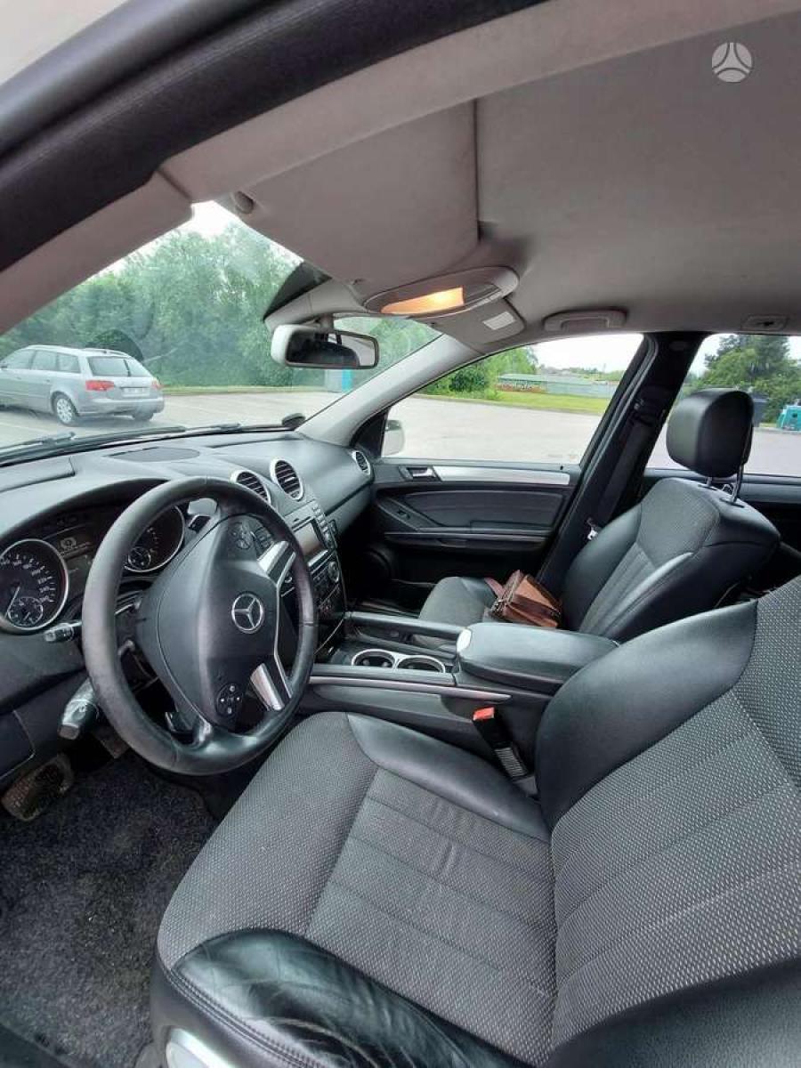 Balts Mercedes-Benz ML 320 2008 Jurbarkas, ar dzinēja tilpumu 2.99 L un nobraukumu 478 tūkst. km par 6500 €, foto 11 vietnē AUTOMOTO.COM.LV