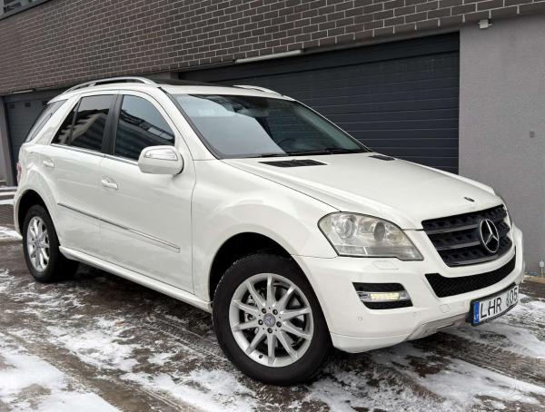 Balts Mercedes-Benz ML 320 2009 Viļņa, ar dzinēja tilpumu 2.99 L un nobraukumu 424 tūkst. km par 5700 €, foto 6 vietnē AUTOMOTO.COM.LV
