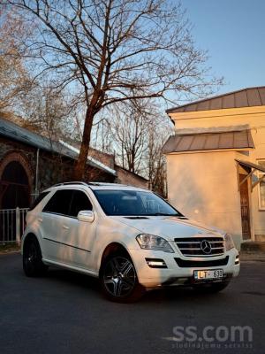White Mercedes-Benz ML 320 2009 in Rezekne, with an engine capacity of 3.00 L and mileage of 294 thousand km for 7800 €, photo  on AUTOMOTO.COM.LV